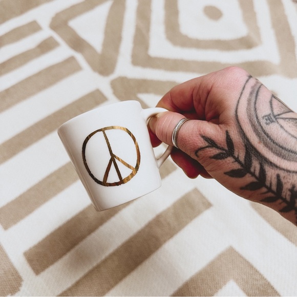 Starbucks | Kitchen | Starbucks Mini Gold Peace Sign Coffee Or Espresso ...